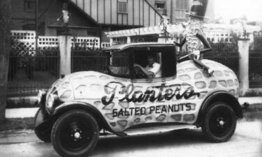 History - PLANTERS® NUTmobile